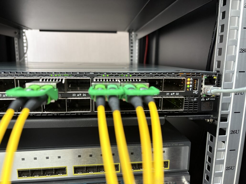 NVIDIA Quantum-2 QM9700 switch 400G/800G Compatible Transceivers